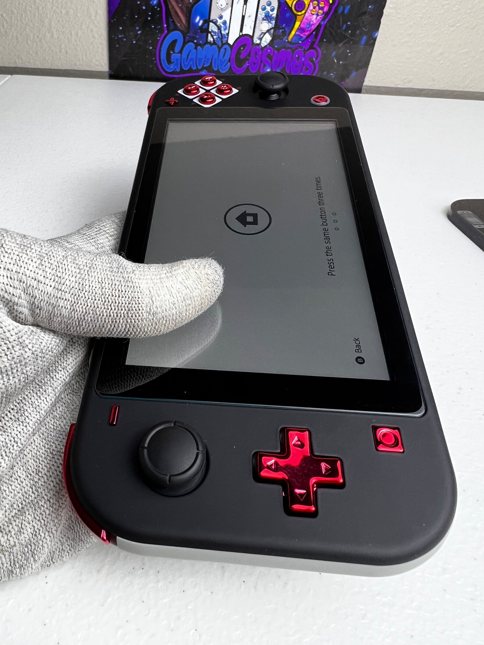 Retro NES theme – Red Chrome buttons – Premium Custom Nintendo Switch ...